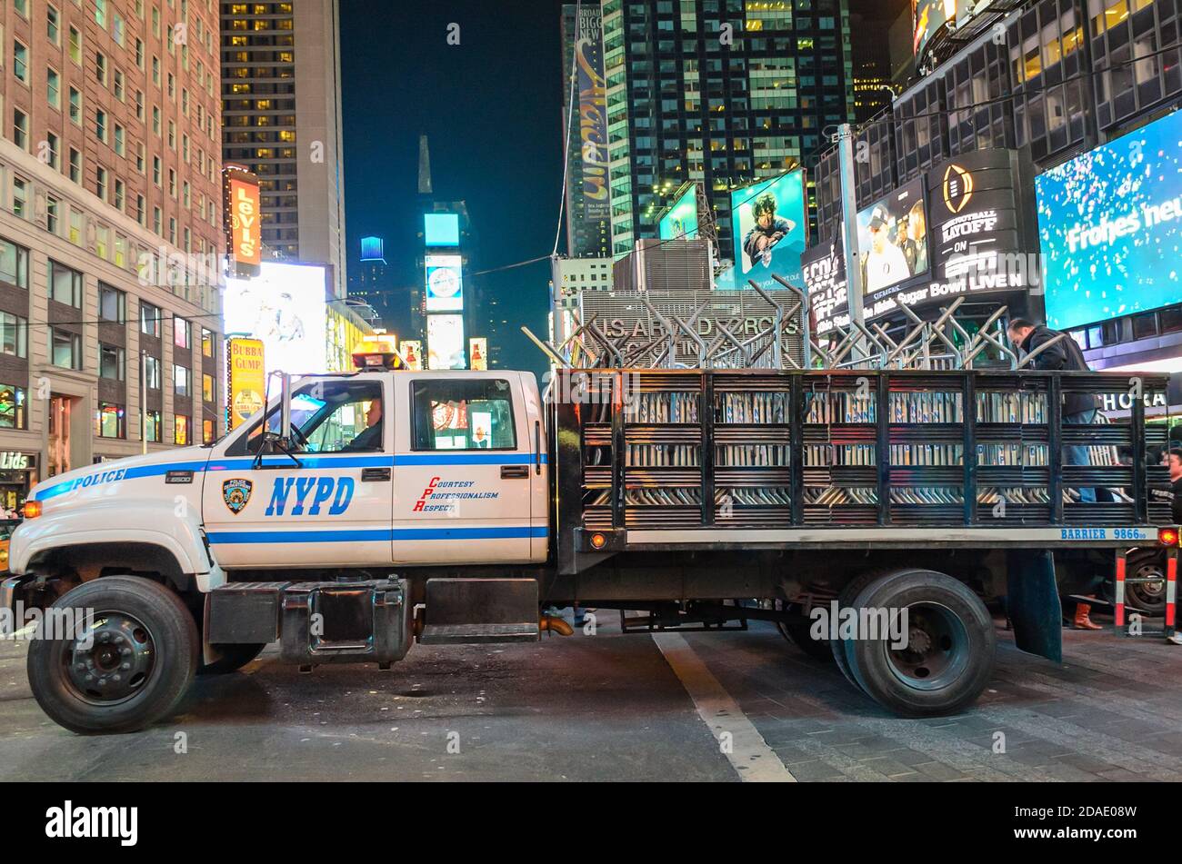 Manhattan new york nyc nypd buildings hi-res stock photography and ...