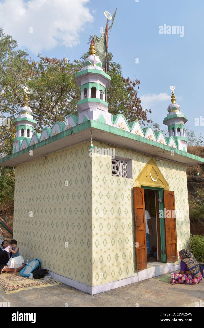 Pir qamar ali darvesh hi-res stock photography and images - Alamy