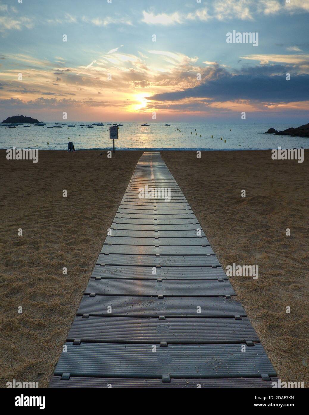 Path to the sunrise Stock Photo - Alamy