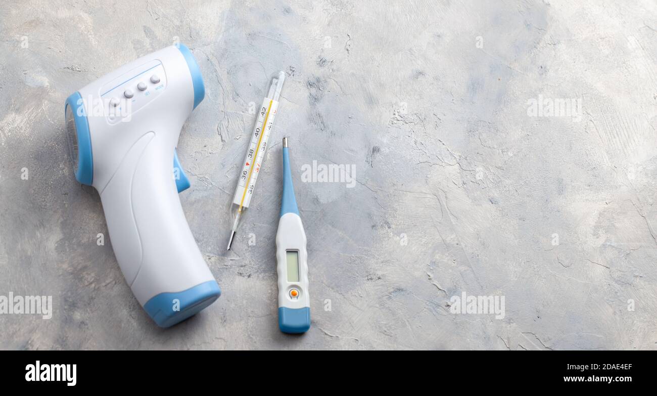 Rectal thermometer hi-res stock photography and images - Alamy