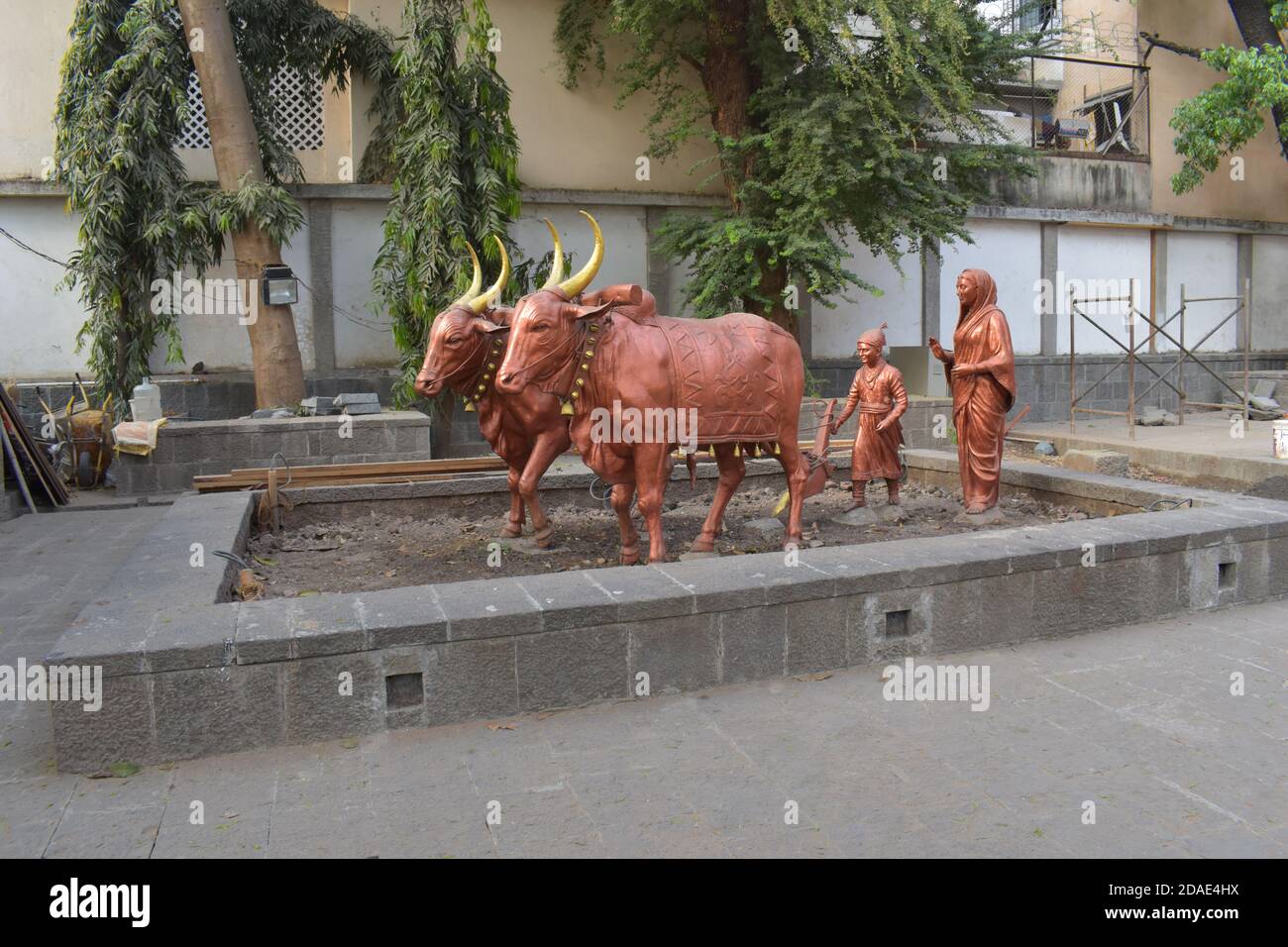Sculptures Rajmata Jijabai and son Chhatrapati Shivaji Maharaj, Lal ...