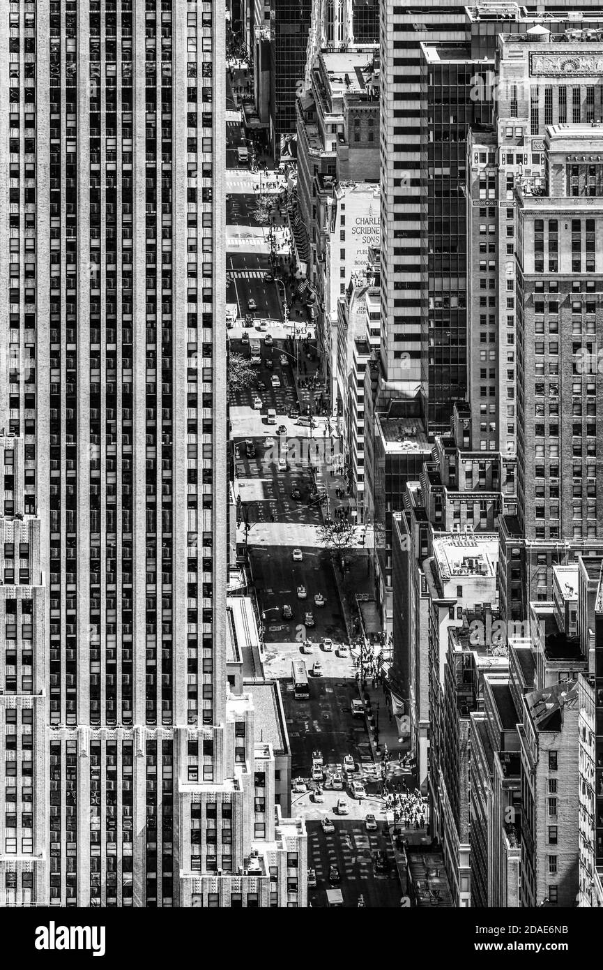 NEW YORK, USA - Apr 30, 2016: Black and white image of Fifth Avenue in ...