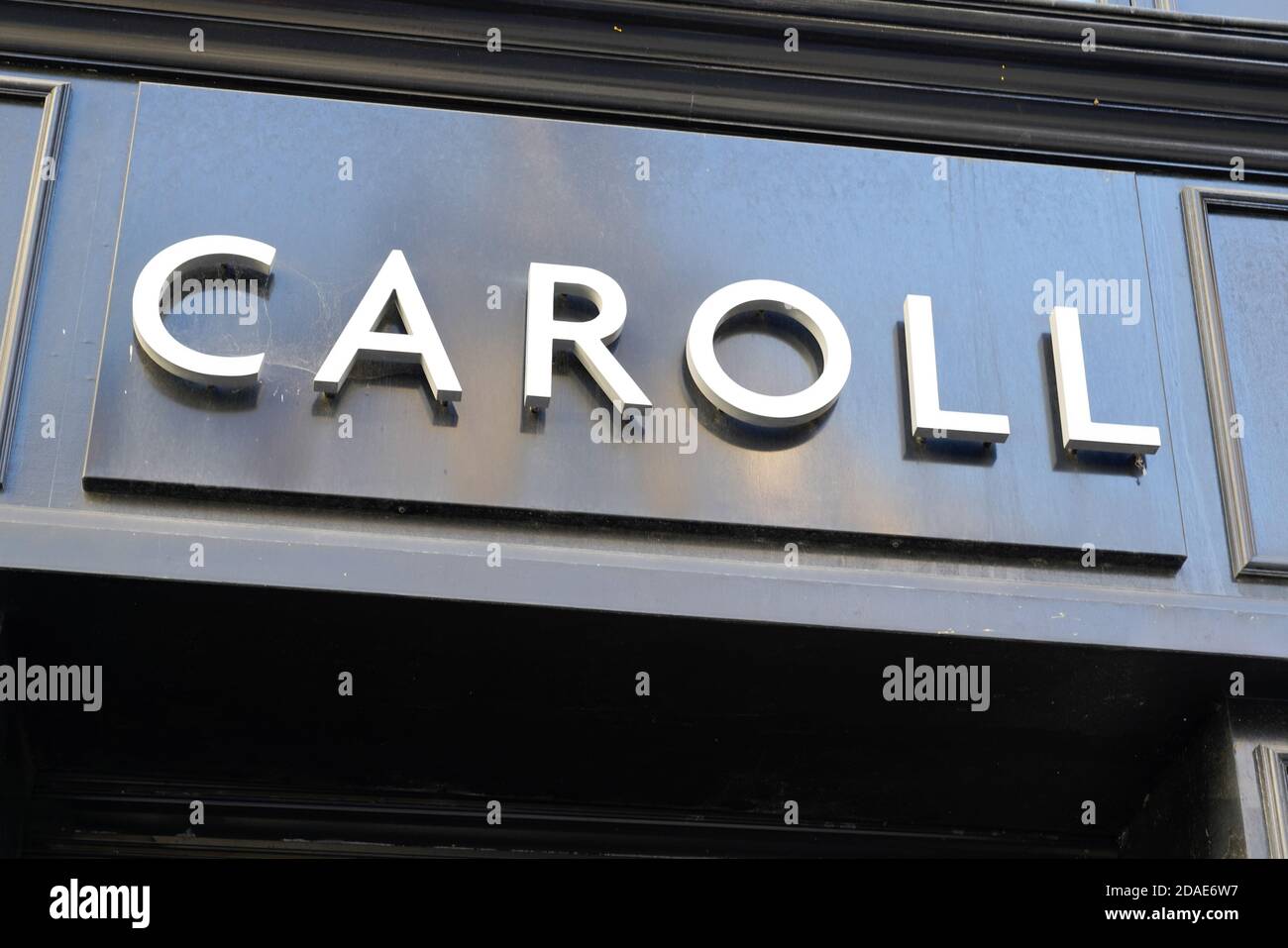 Bordeaux , Aquitaine / France - 11 01 2020 : Caroll logo and text sign front of clothing store ...