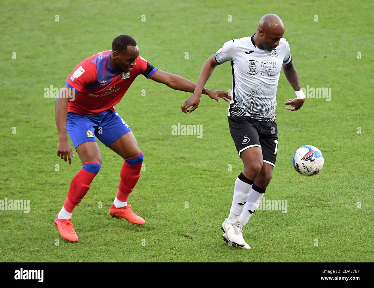 Swanseas andre ayew hi-res stock photography and images - Alamy