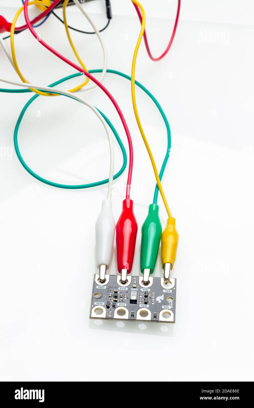 Complex circuit and components hi-res stock photography and images - Alamy