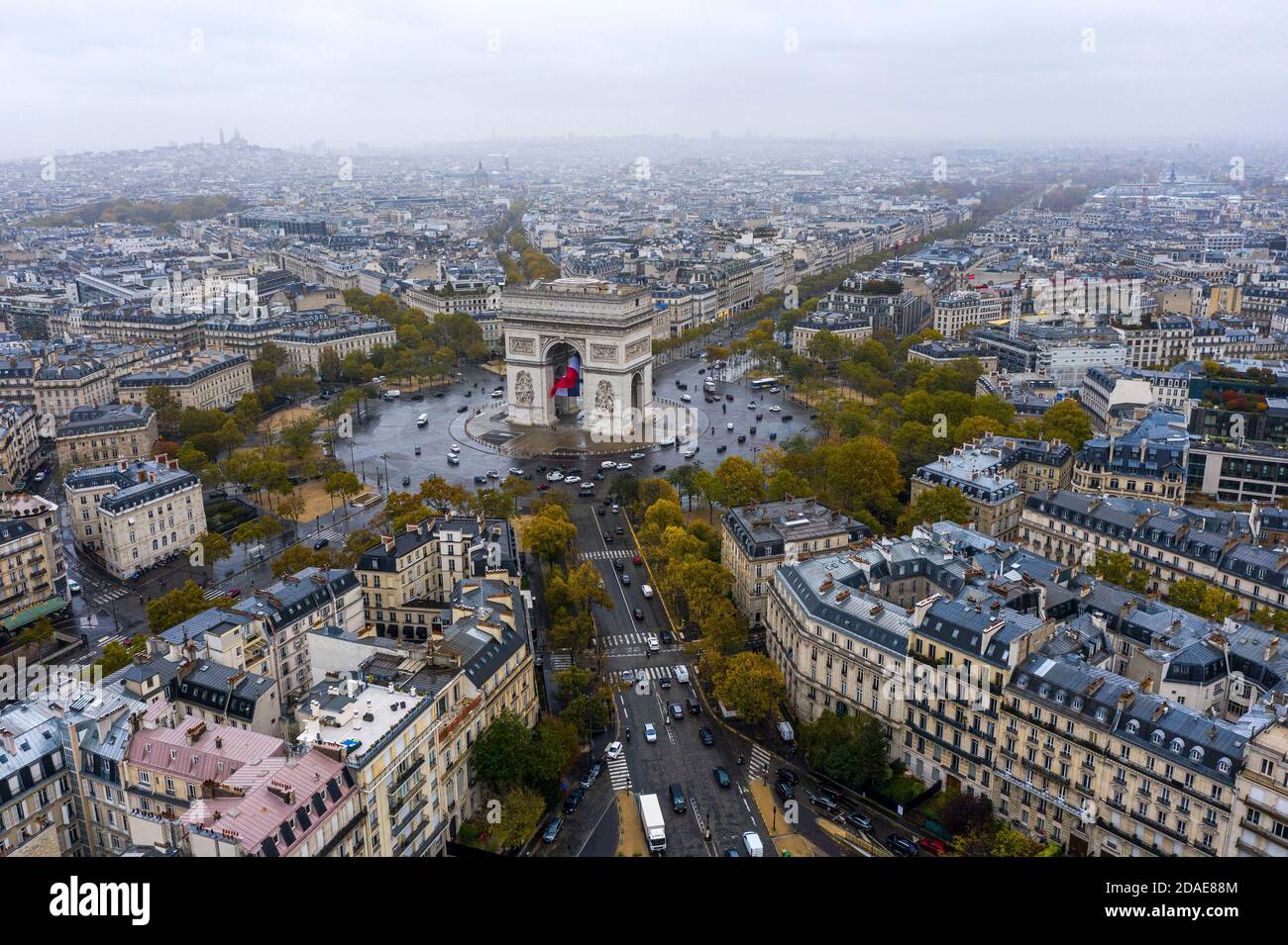 Aerial view of Arc de Triomphe, Paris Stock Photo - Alamy