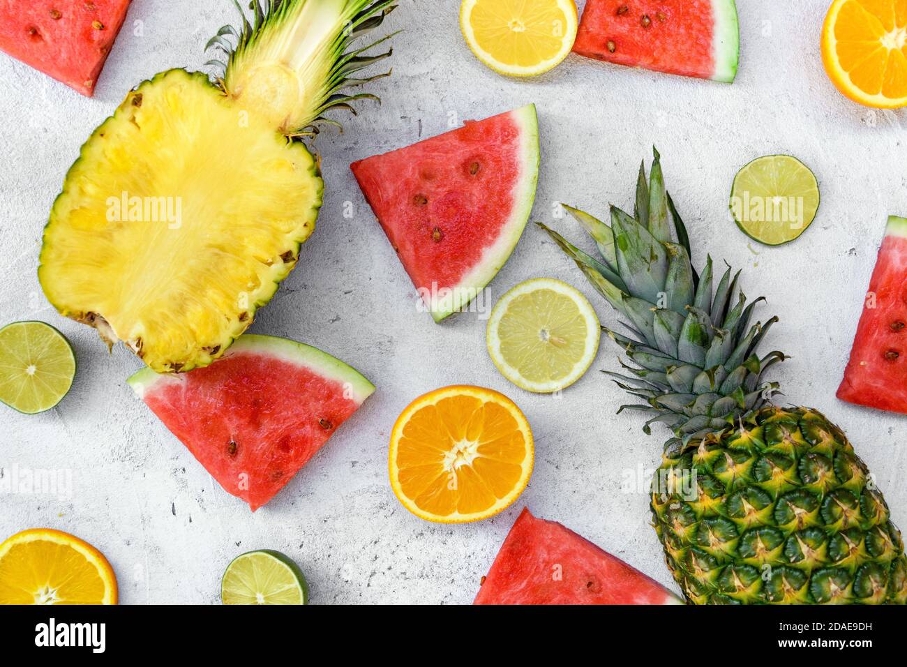 Flat lay fruit slices hi-res stock photography and images - Alamy