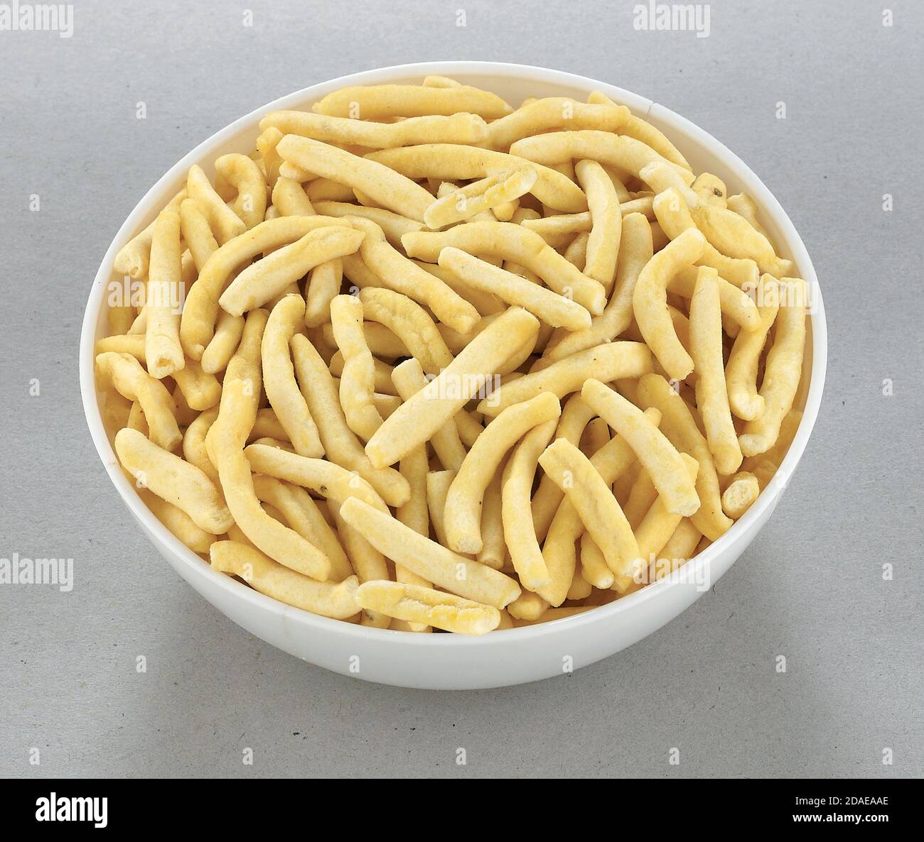 Bhavnagari Gathiya or gathia, ganthia, ganthiya, papdi, Champakali made ...