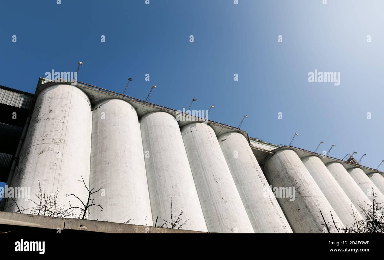 Grain store ukraine hi-res stock photography and images - Alamy