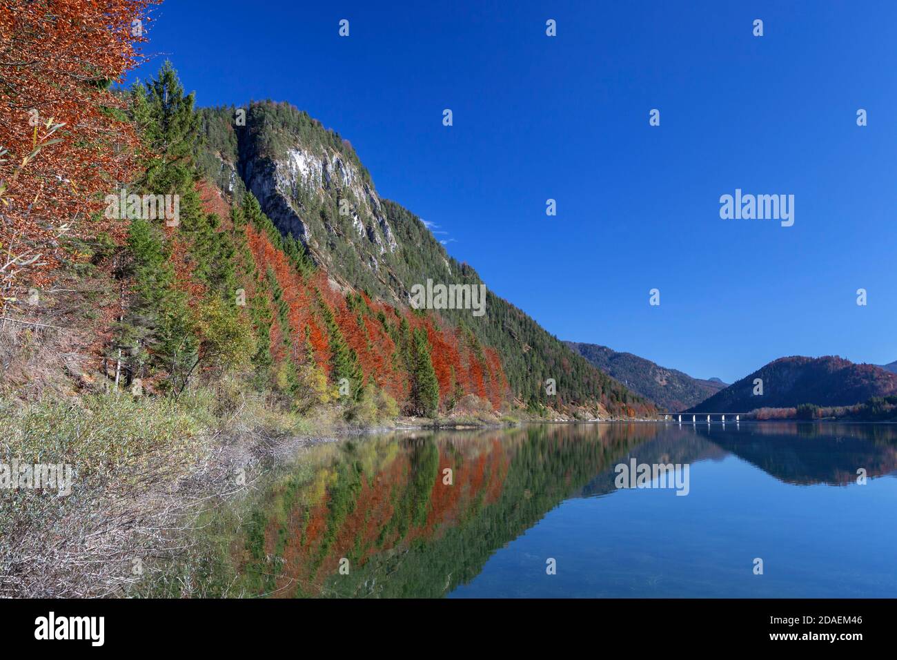 geography / travel, Germany, Bavaria, Lenggries, autumn at Sylvenstein ...