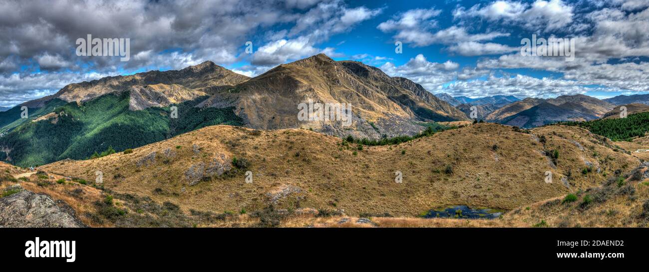 The landscape around Queenstown hill summit Stock Photo - Alamy