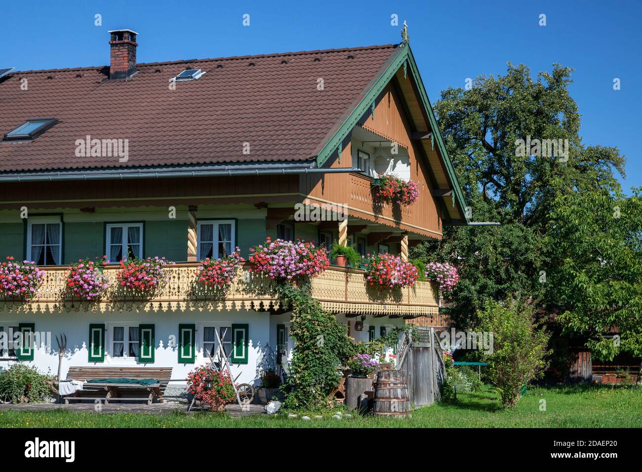 Bavarian farmhouse hi-res stock photography and images - Alamy