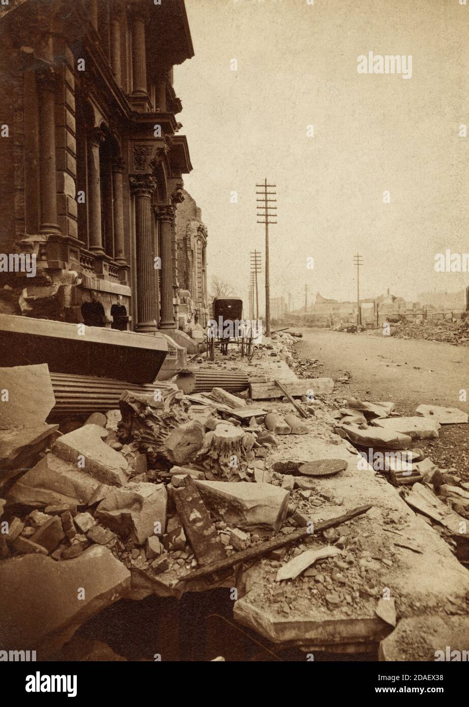 Ruins of Insurance Building on Washington Street, Chicago, Illinois ...