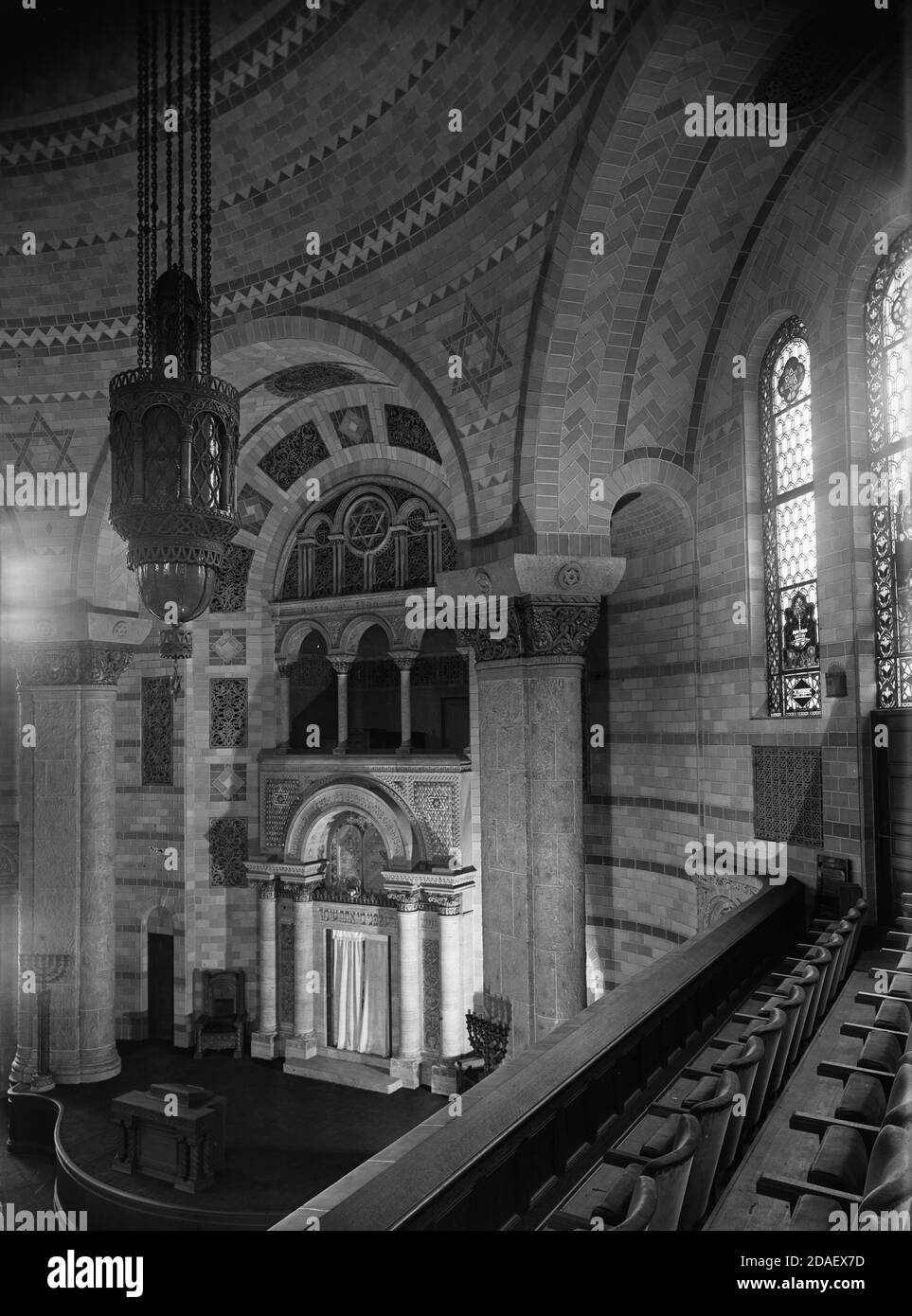 Auditorium from balcony at Isaiah Temple, architect Alfred Alschuler ...