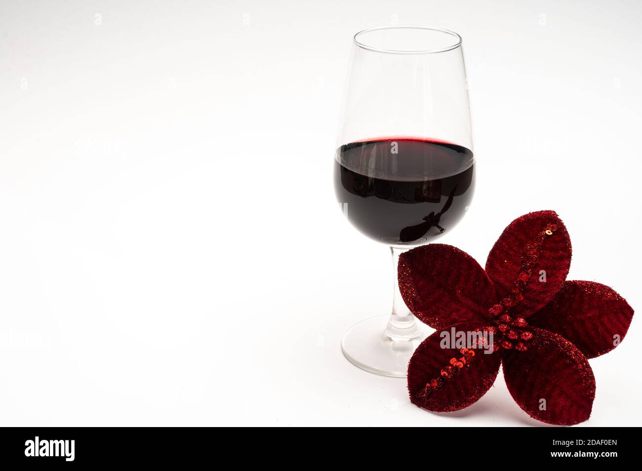 Popular british christmas drink, glass of vintage ruby port wine and ...