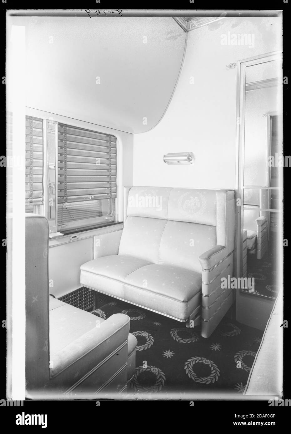Luxury train compartment Black and White Stock Photos & Images - Alamy