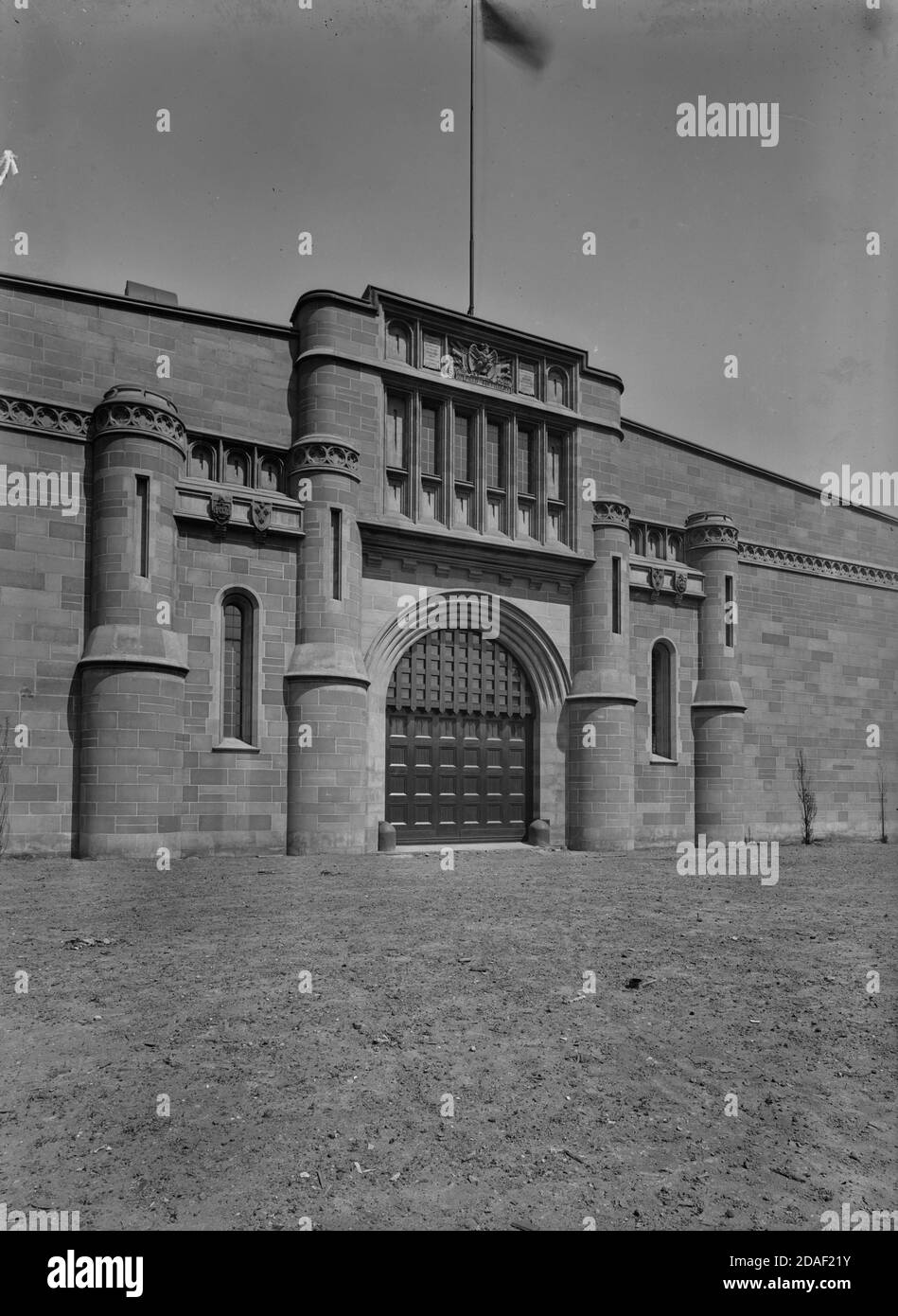 Chicago armory hi-res stock photography and images - Alamy