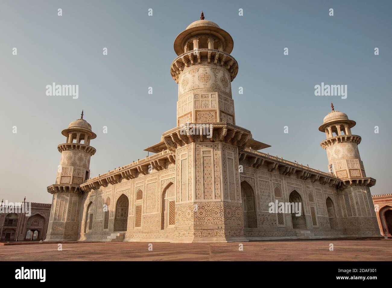 Sha jahan mumtaz mahal hi-res stock photography and images - Alamy