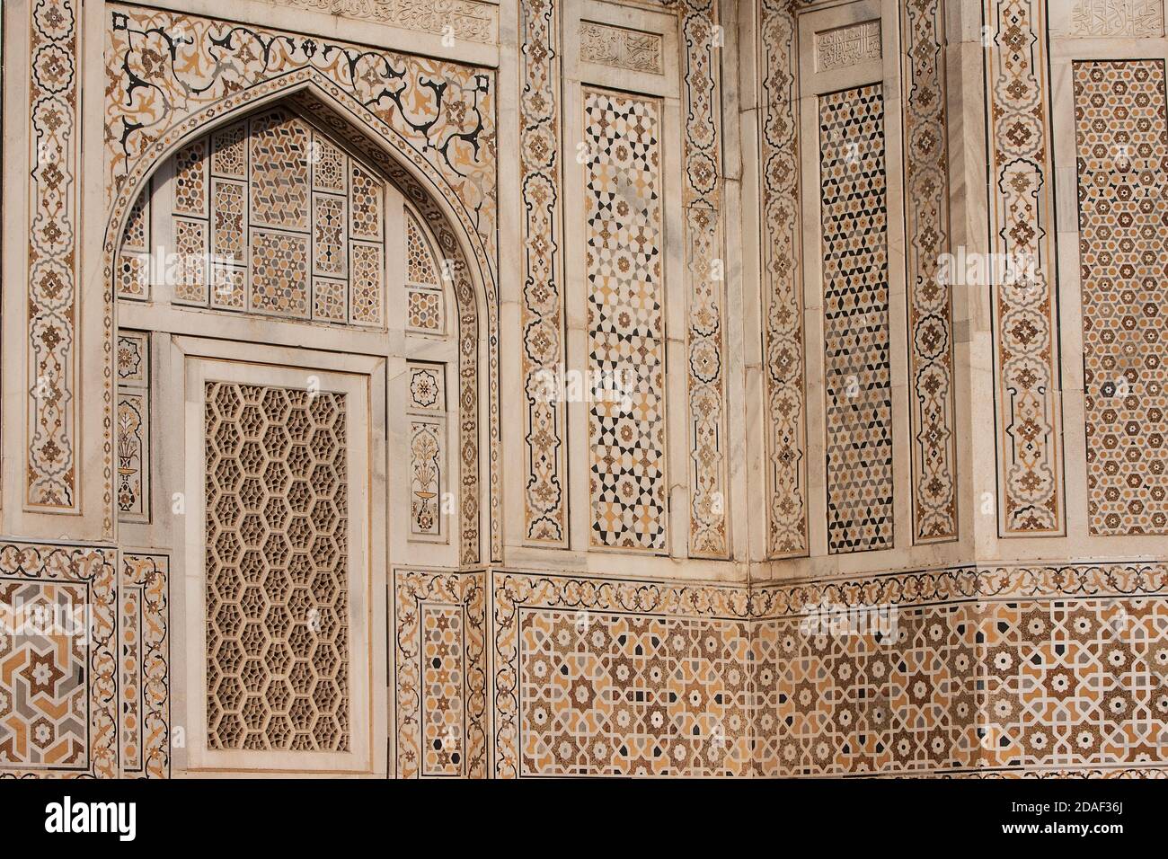 Sha jahan mumtaz mahal hi-res stock photography and images - Alamy