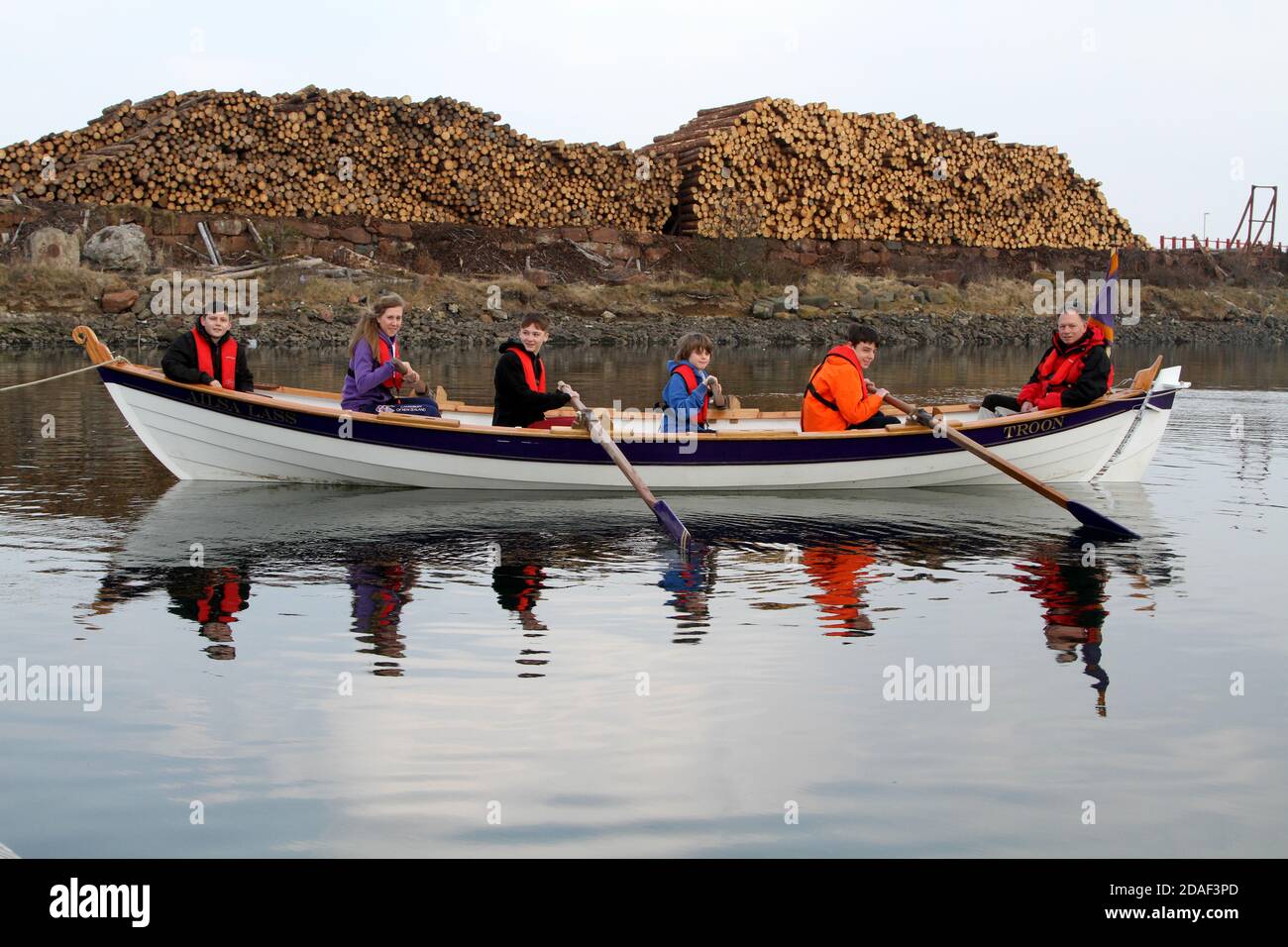 Scottish skiff hi-res stock photography and images - Alamy