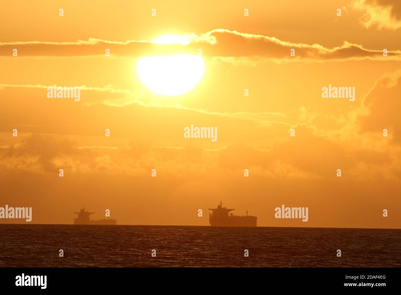 Hunterston ore terminal hi-res stock photography and images - Alamy