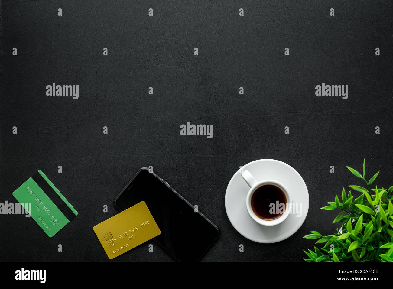 Online payment internet banking hi-res stock photography and images - Alamy