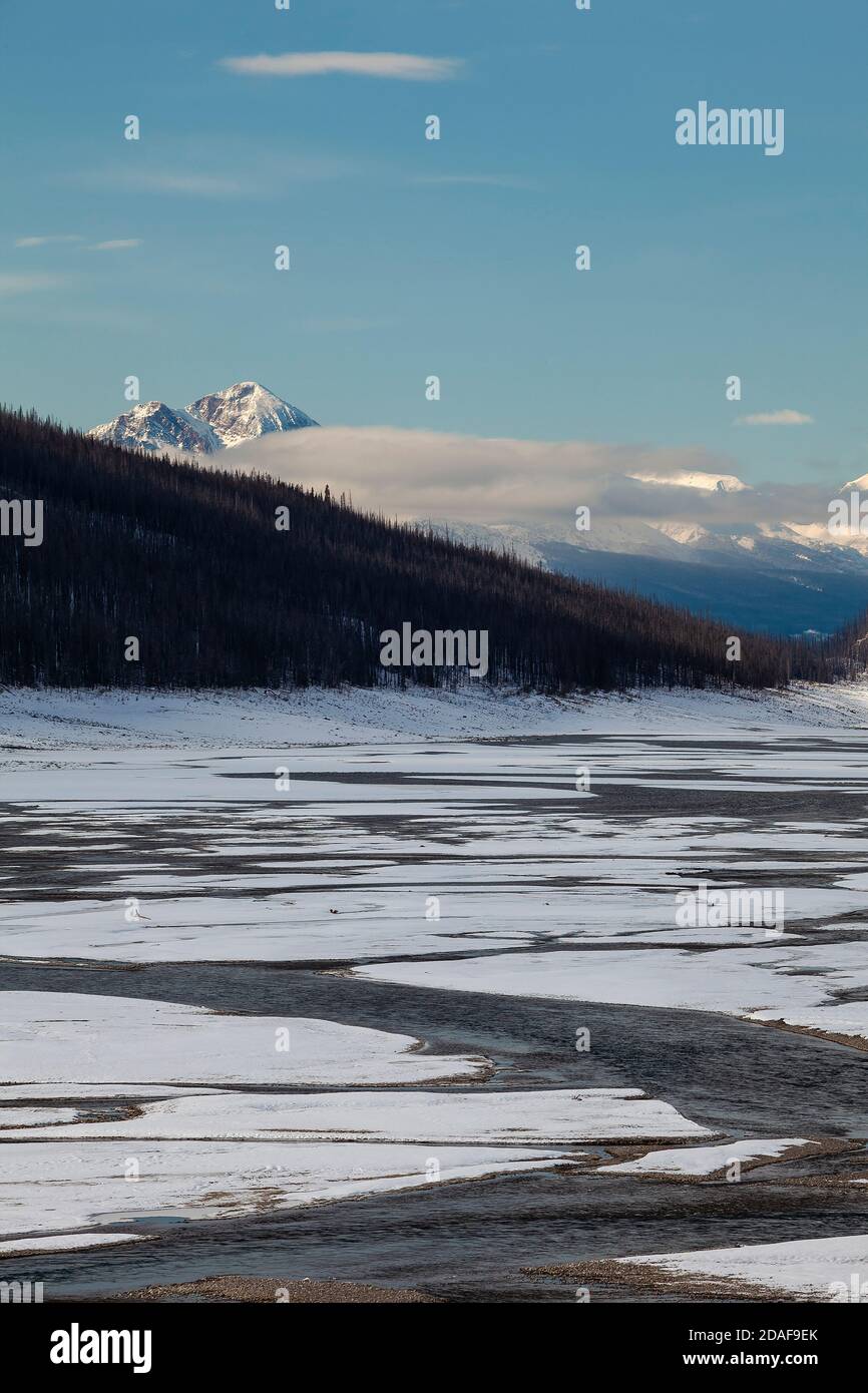 Pyramid lake winter hi-res stock photography and images - Alamy