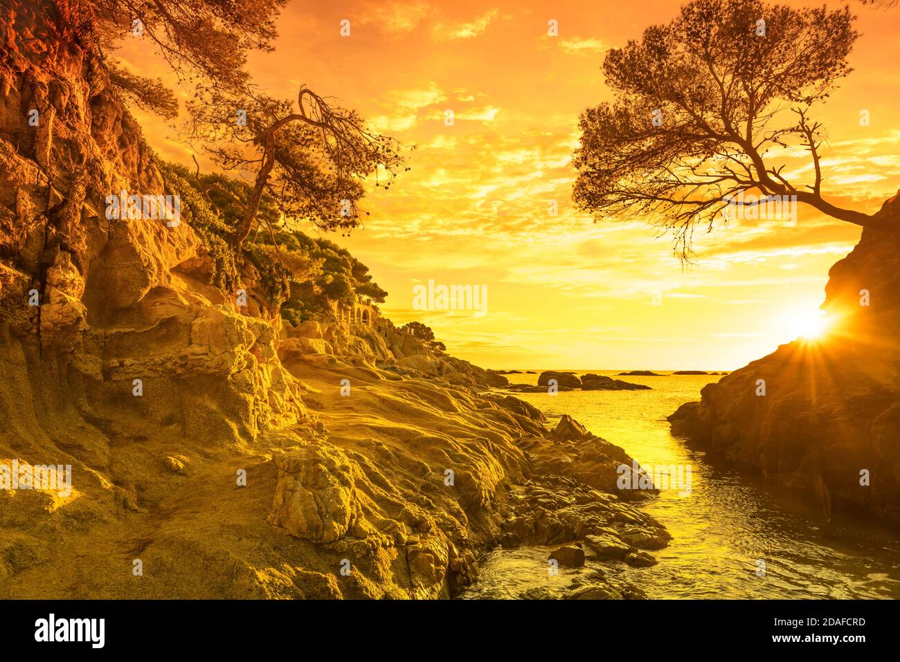 CAMI DE RONDA CALA ROVIRA PLATJA D’ARO COSTA BRAVA CATALONIA SPAIN ...