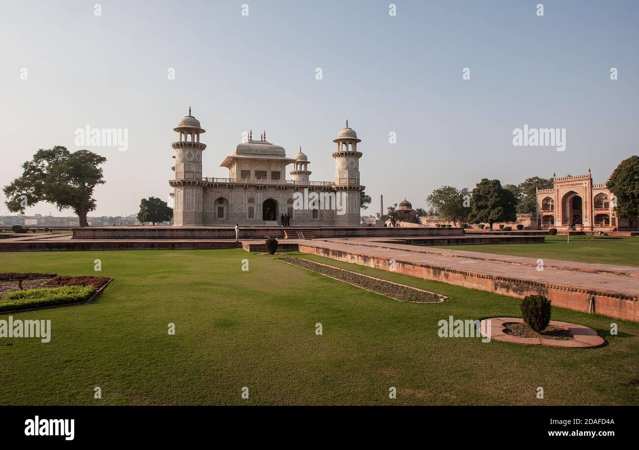 Sha jahan mumtaz mahal hi-res stock photography and images - Alamy