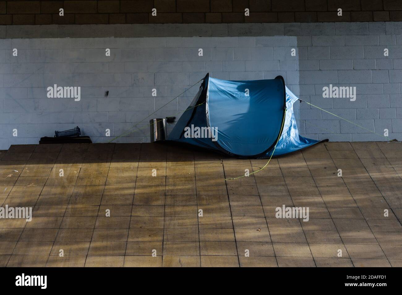 Bed homeless under bridge hi-res stock photography and images - Alamy