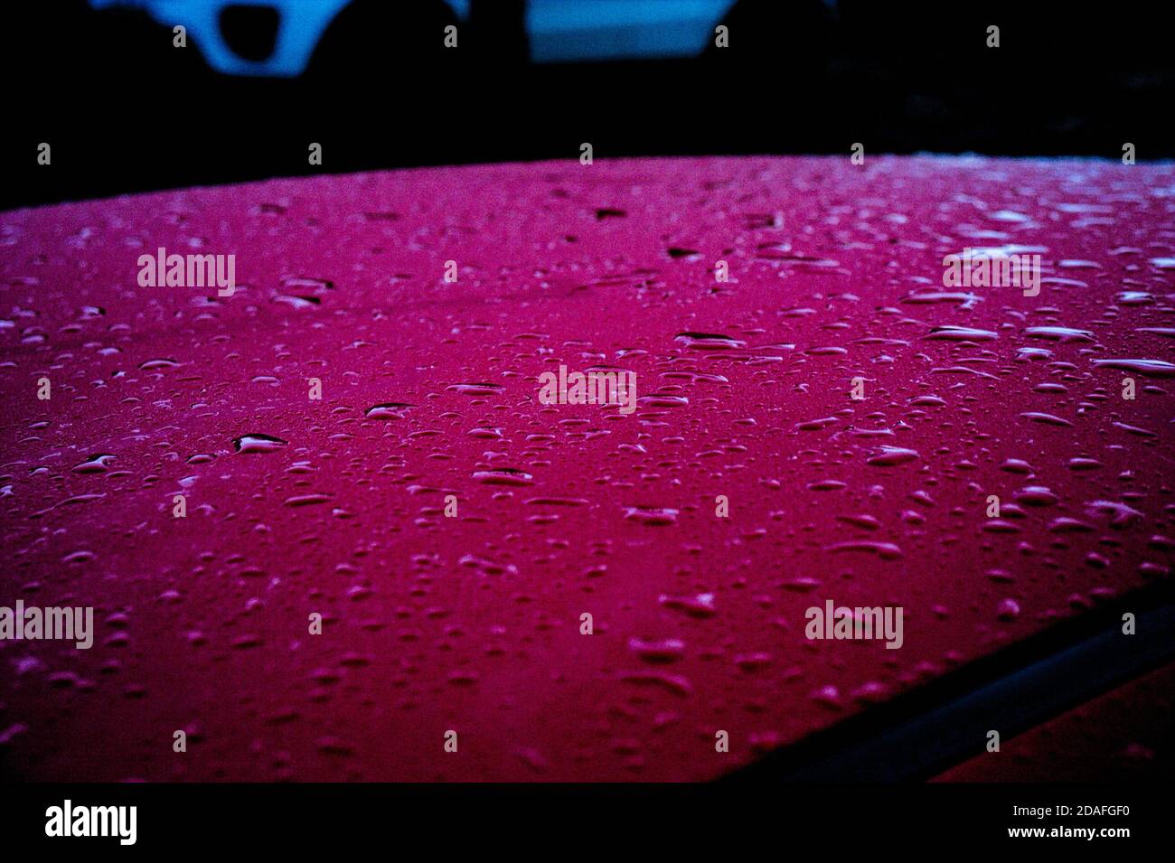 Raindrops car rooftop hi-res stock photography and images - Alamy