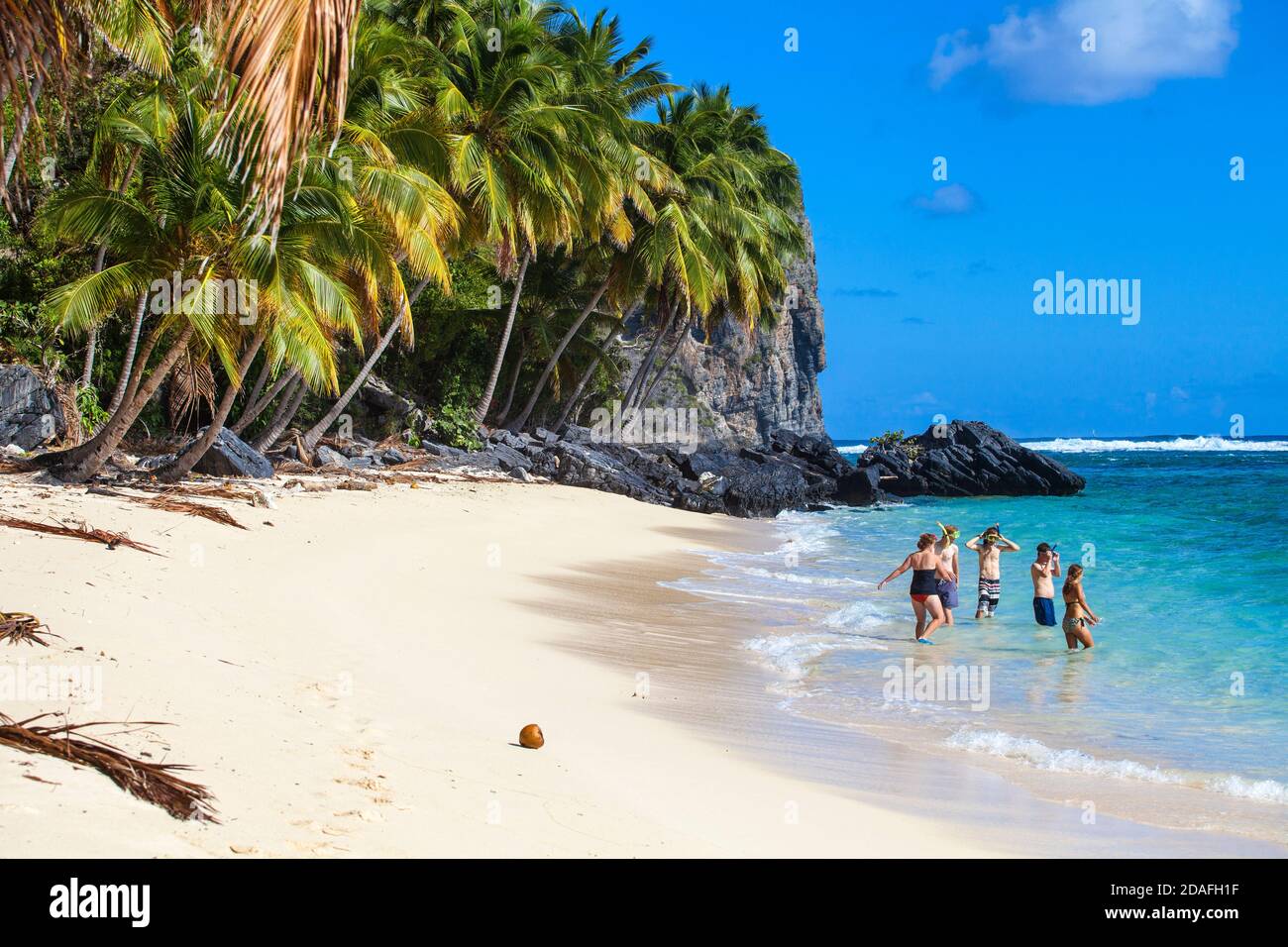 Dominican Republic, Samana Peninsula, Tourists going snorkling at Playa ...