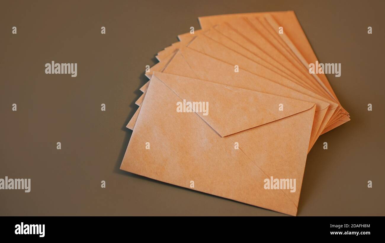 Vintage brown envelope with string hi-res stock photography and images ...