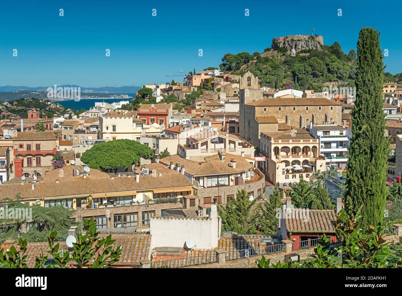 CASTLE RUINS OLD TOWN BEGUR COSTA BRAVA CATALONIA SPAIN Stock Photo - Alamy