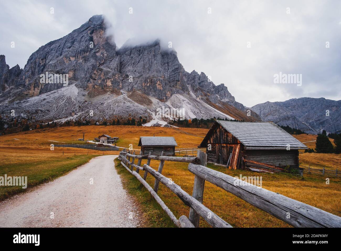Sass de Putia beautiful mountain range in the dolomites at sunset ...