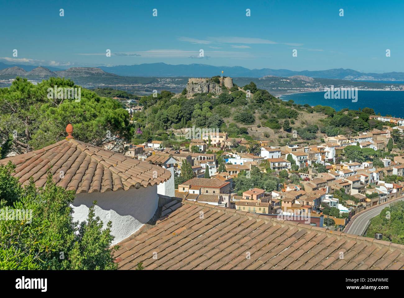CASTLE RUINS OLD TOWN BEGUR COSTA BRAVA CATALONIA SPAIN Stock Photo - Alamy