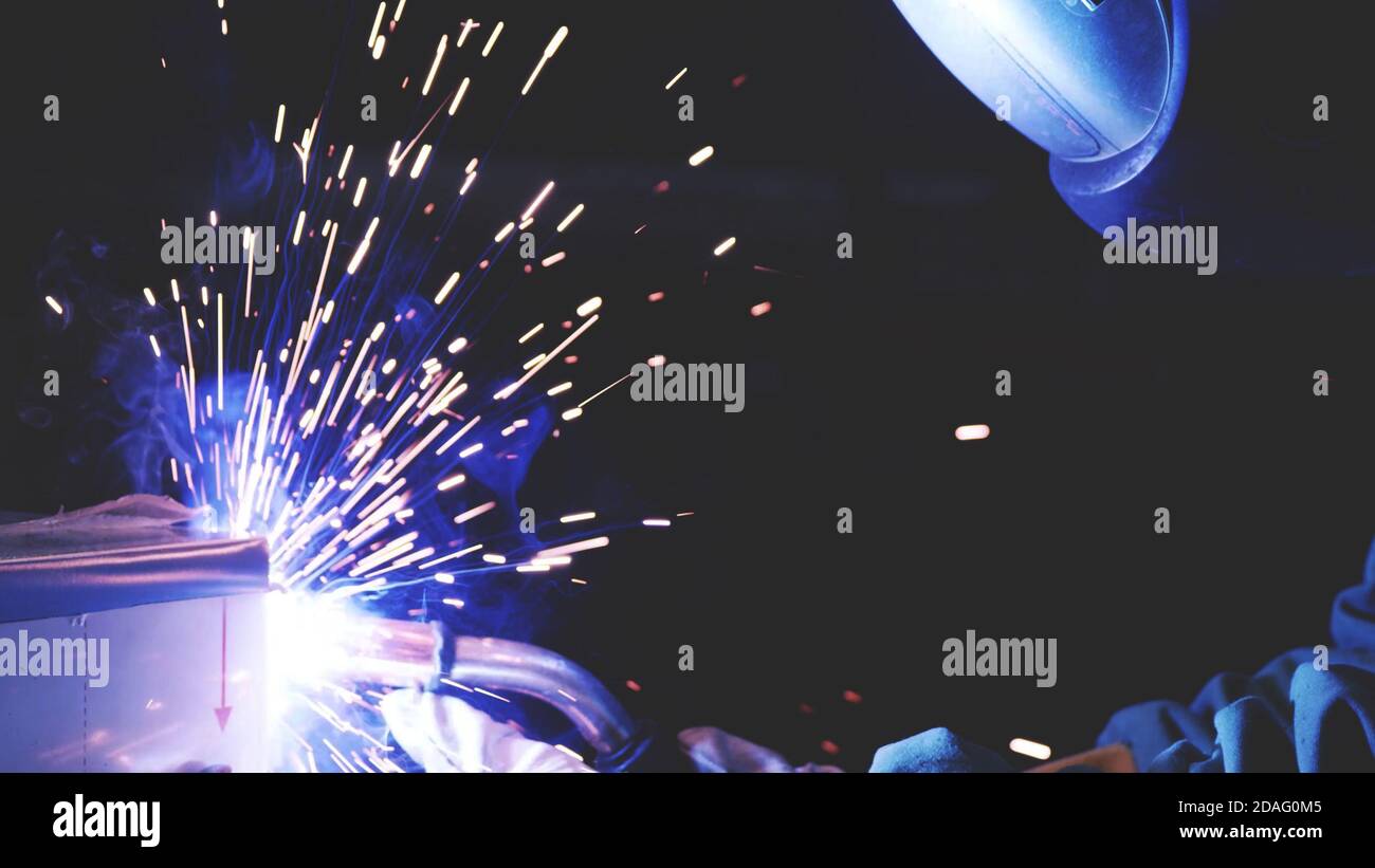 Arc welding light hi-res stock photography and images - Alamy