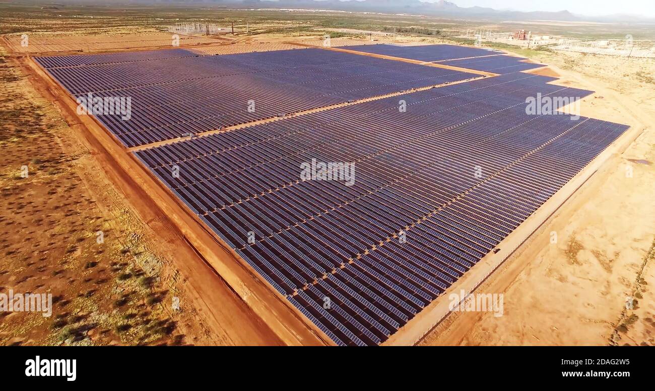 Uae solar power plant hi-res stock photography and images - Alamy