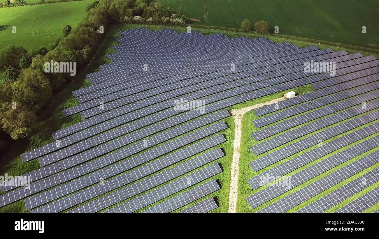 Agriculture solar panel uk hi-res stock photography and images - Alamy