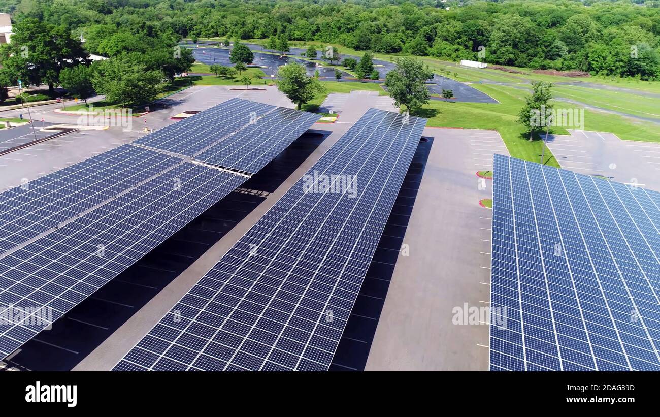 Solar panel parking lot hi-res stock photography and images - Alamy