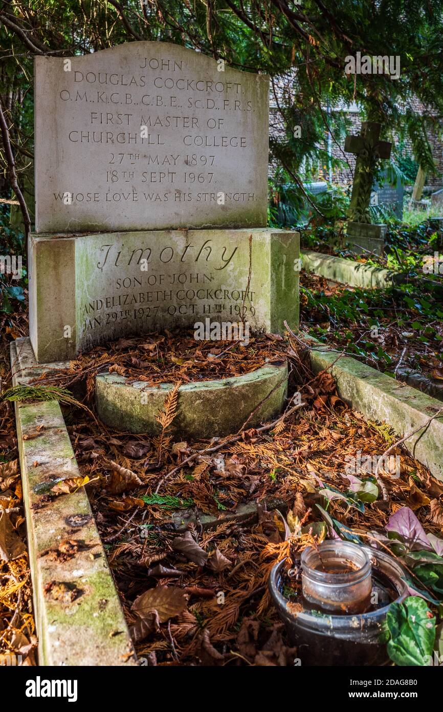 Sir john cockcroft gravestone hi-res stock photography and images - Alamy