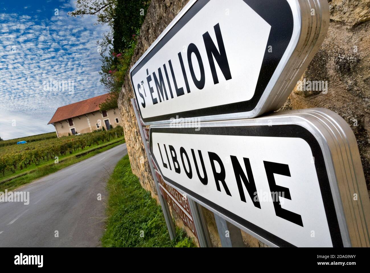 Bordeaux Wine Map High Resolution Stock Photography and Images - Alamy