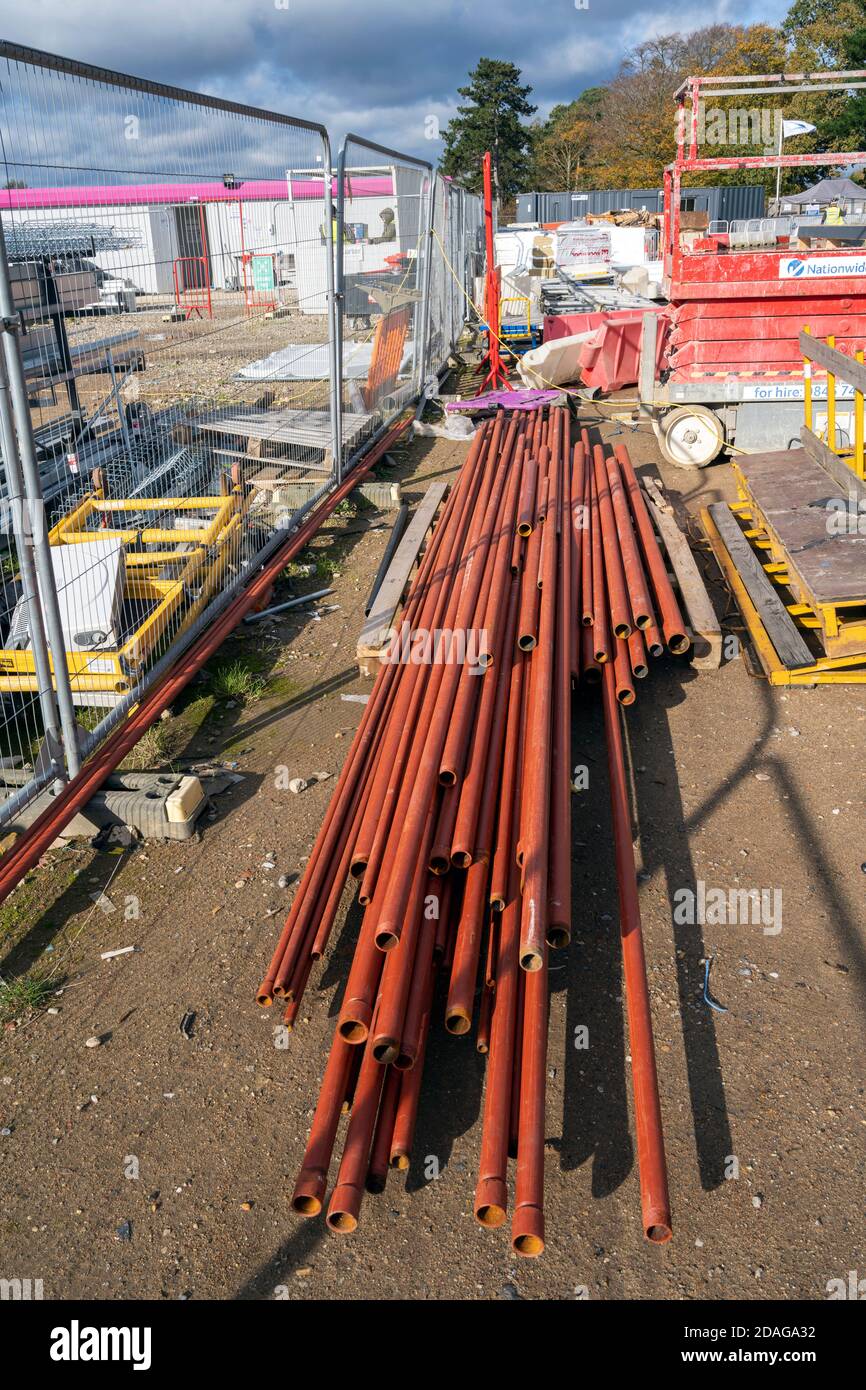 Scaffolding poles hi-res stock photography and images - Alamy