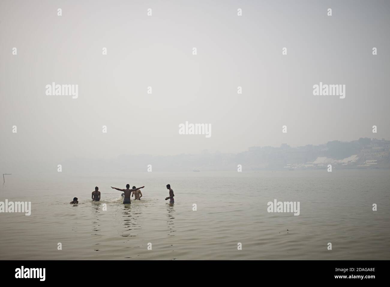 Ganga river bathing people benares hi-res stock photography and images ...