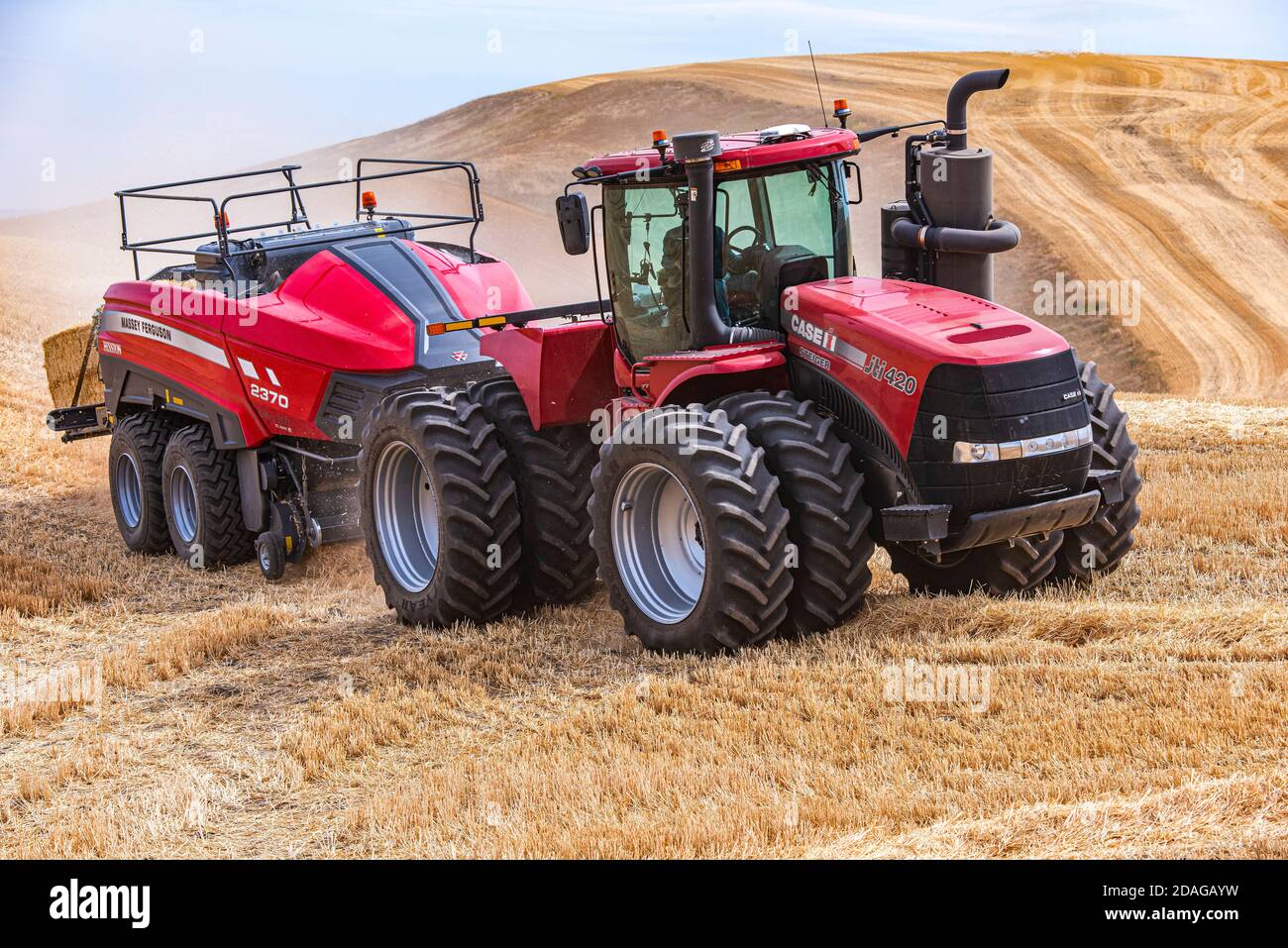 Articulated straw hi-res stock photography and images - Alamy