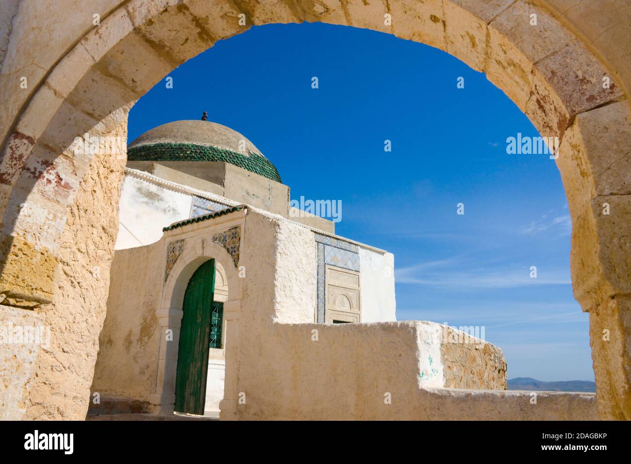 Fortified village of Takrouna, Tunisia Stock Photo - Alamy