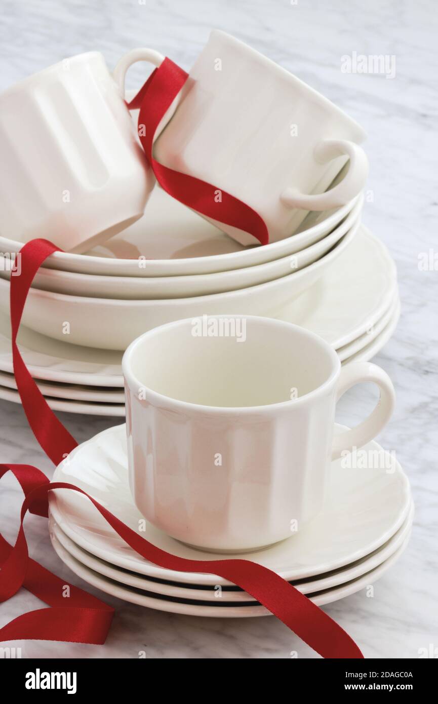 white porcelain dinnerware set with classic rimmed design perfect image ...