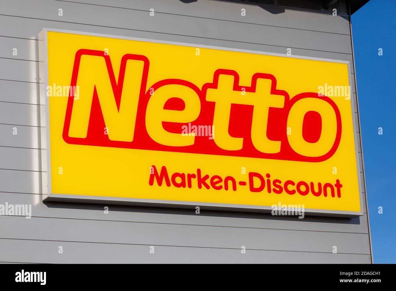 Logo netto hi-res stock photography and images - Alamy