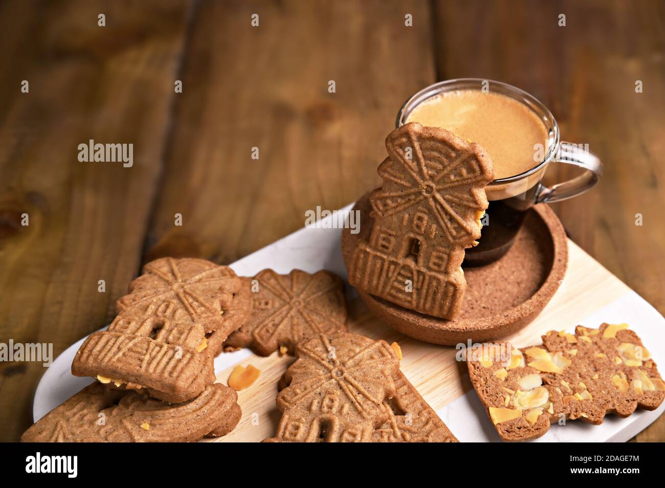 5th December holiday in the Netherlands. Speculaas koekjes and espresso ...