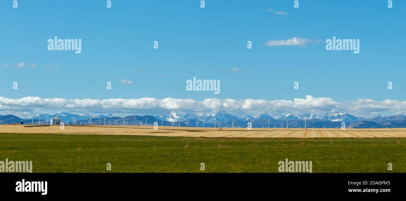 Alberta windmill hi-res stock photography and images - Alamy